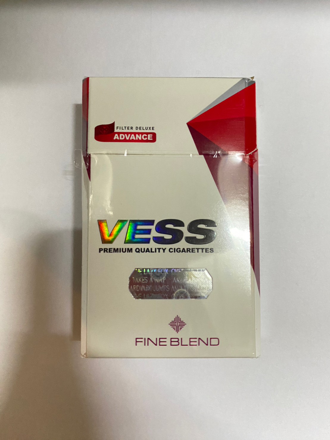 Vess Red (ซองแข็ง) | JJ cigar จำหน่ายบุหรี่นอกราคาส่ง