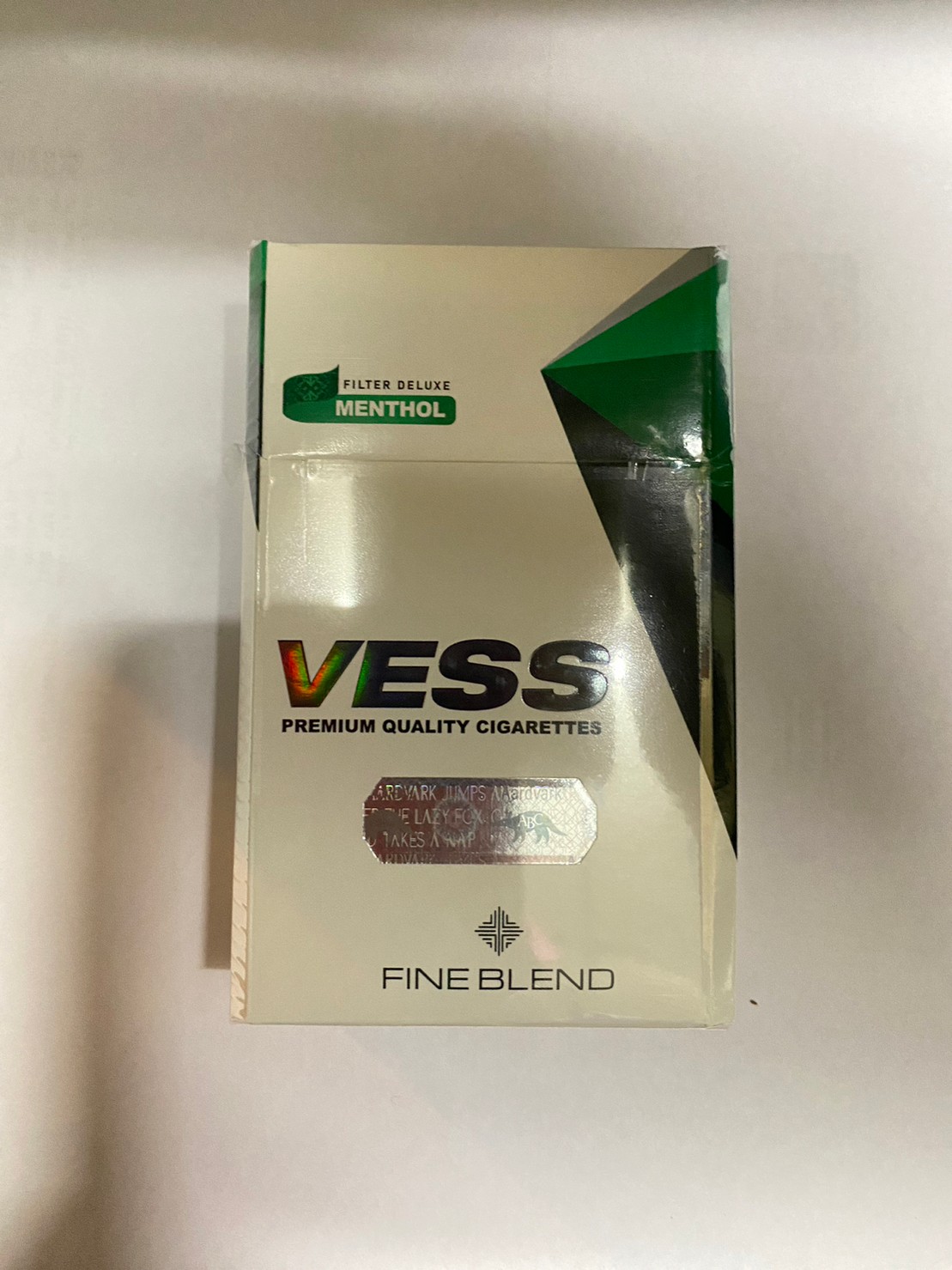 Vess Green (ซองแข็ง) | JJ cigar จำหน่ายบุหรี่นอกราคาส่ง